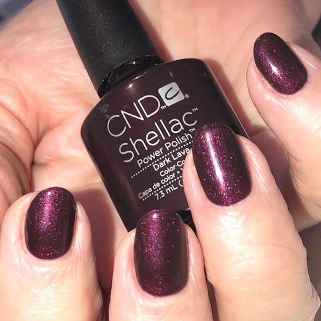 Shellac Dark Lava Swatch
